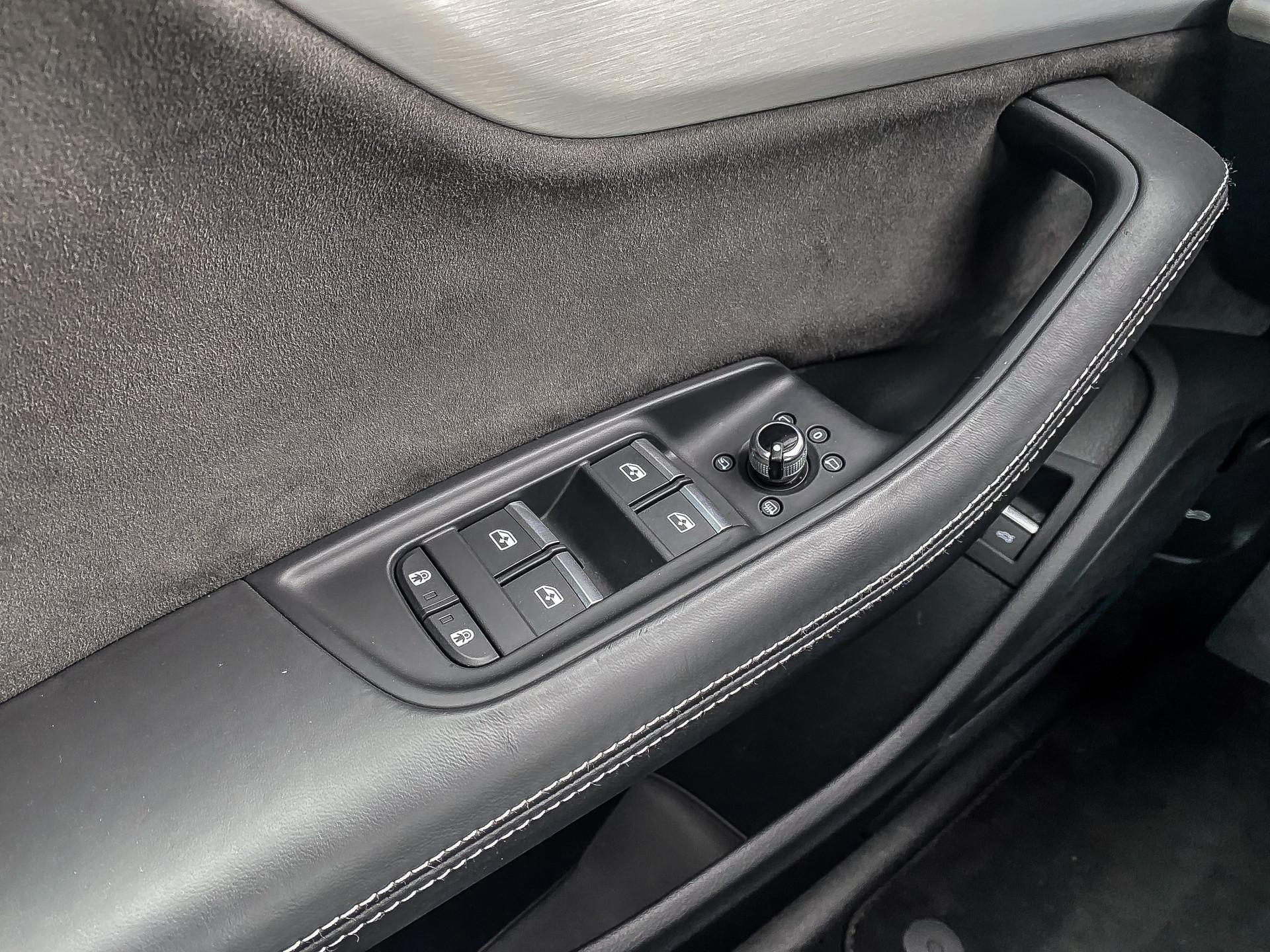 Audi Q7 55 TFSIe Quattro Pro Line S Zwart | PANO | RS SPORTSTOELEN ...